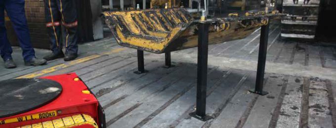 Belly Plate Stand (4 legs) - TED: Nivek Industries