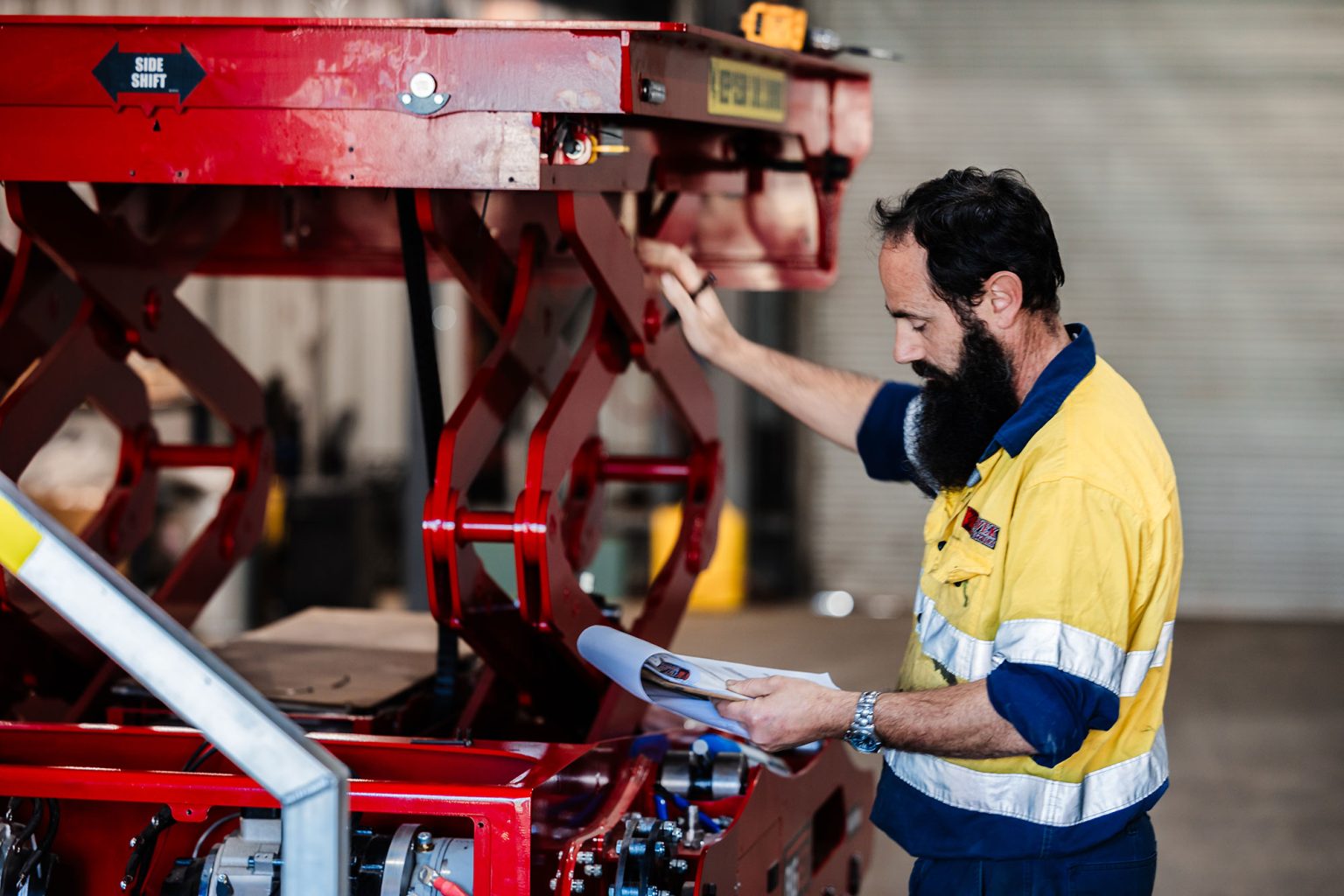 Big Tracked Elevating Device (Big TED): Nivek Industries